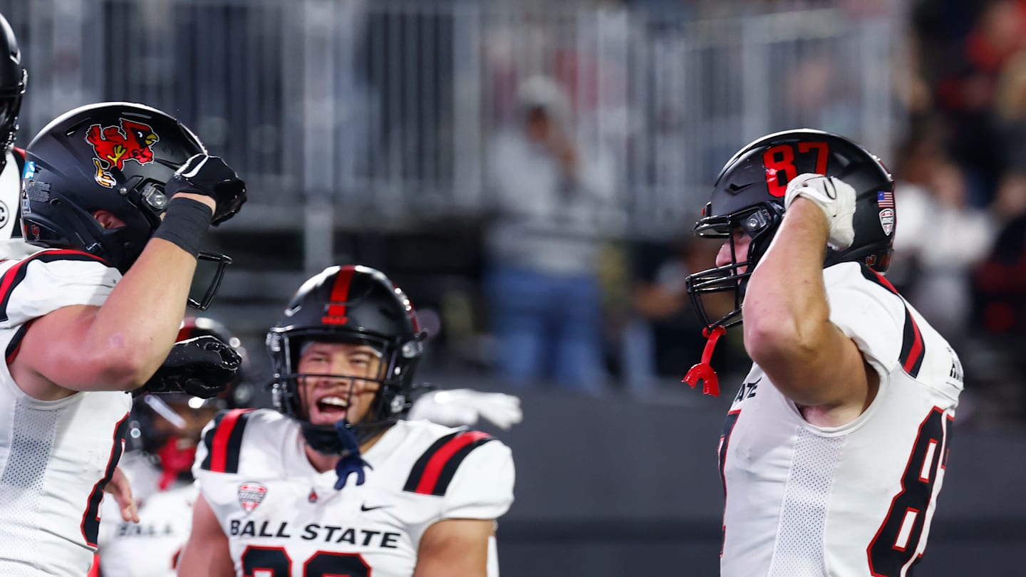 Luke Altmyer gets more weapons as Illinois lands transfer portal tight end