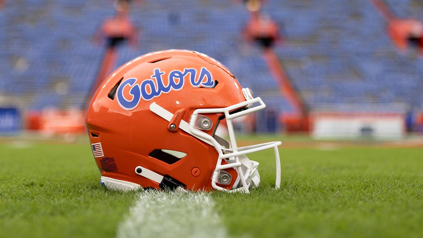 Notre Dame football surges into contention for prized Florida safety