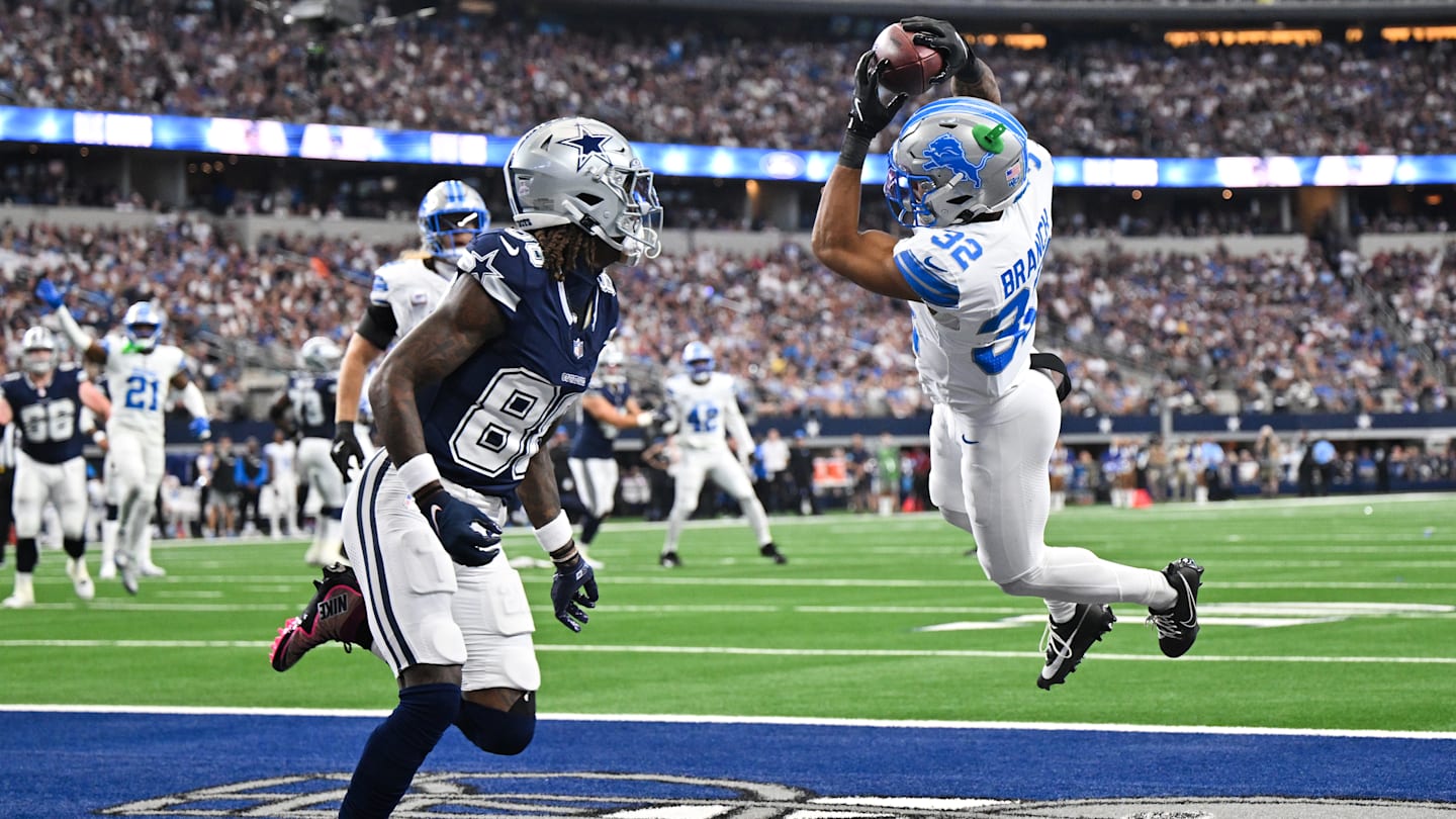 Slow-motion replay shows CeeDee Lamb did Dak Prescott dirty on INT vs ...