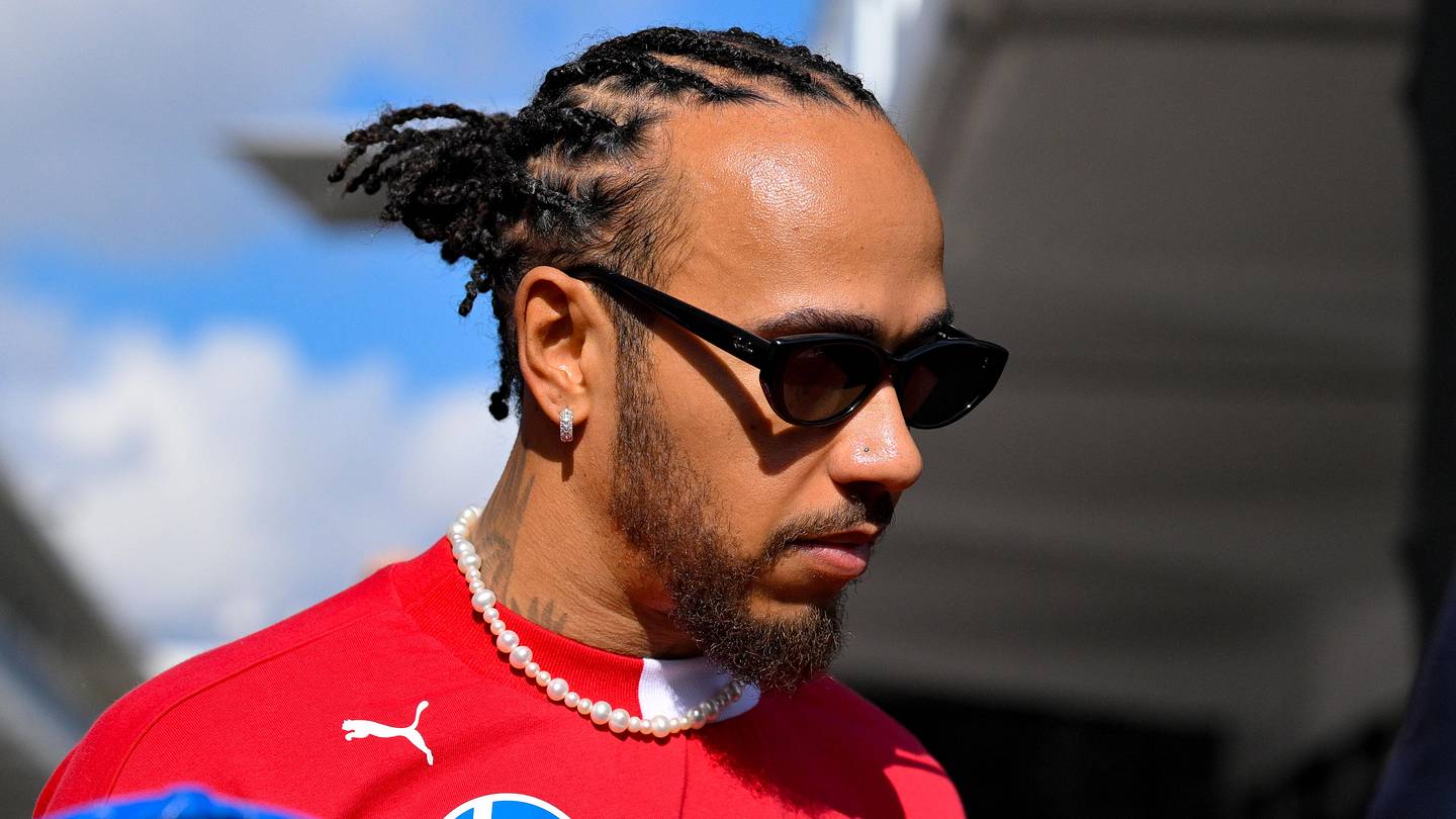 Lewis Hamilton Holding 'Unbelievable Anger' As Ferrari Misery Continues