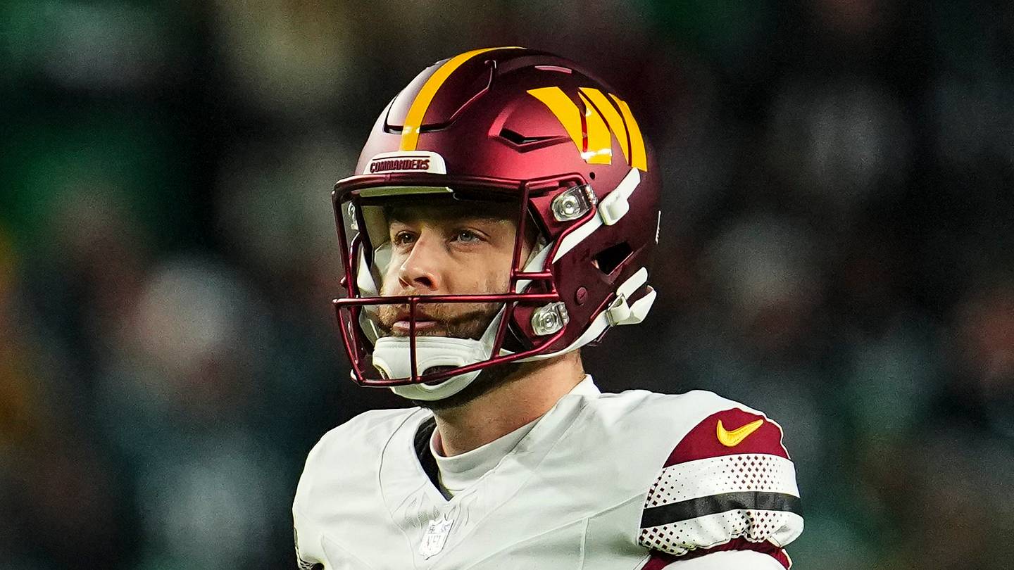 Zane Gonzalez and 4 Commanders entering the last chance saloon after ...