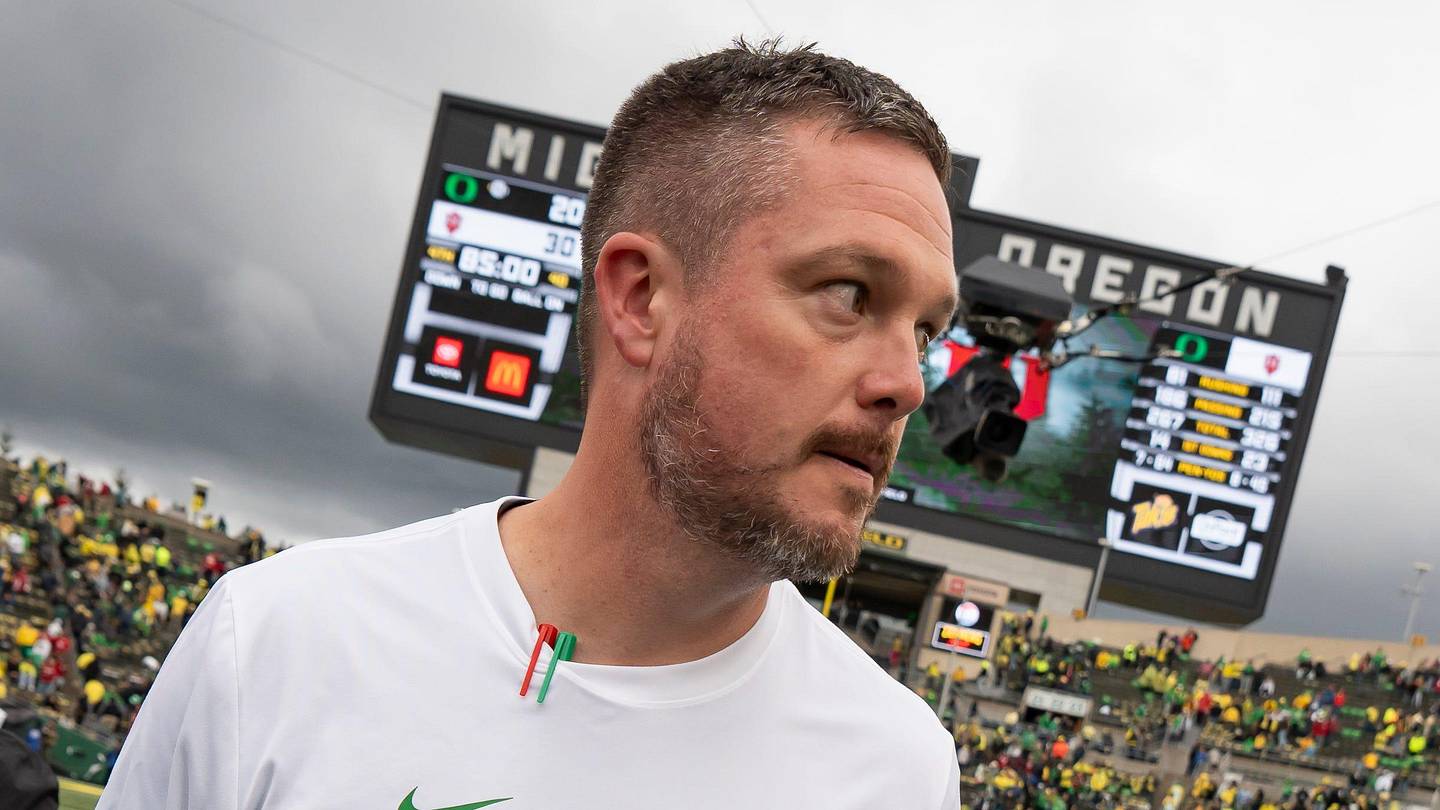 Oregon Ducks Linebacker Turning Heads Before the Season