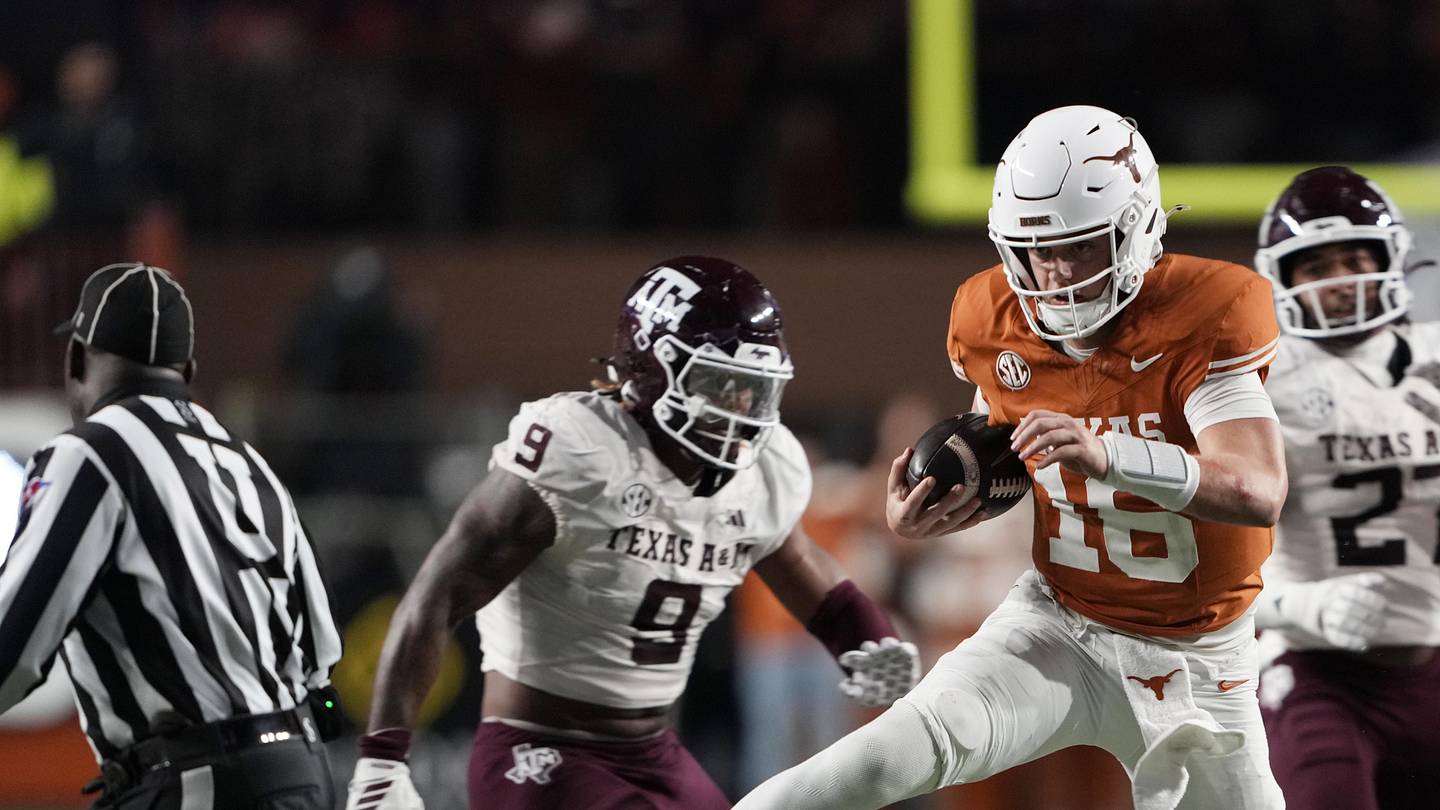 Texas' Updated College Football Playoff Chances After Final Week of Season