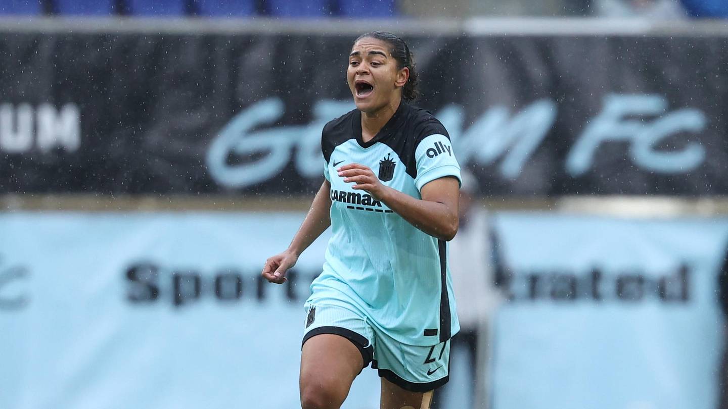 Jess Carter’s resilience defines excellence on and off the field for ...