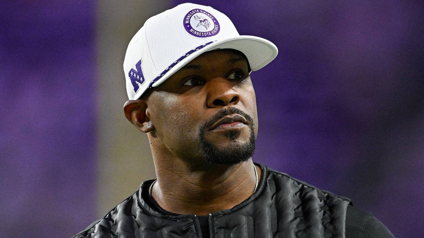 Vikings’ fallback for Brian Flores could be gone before they need him