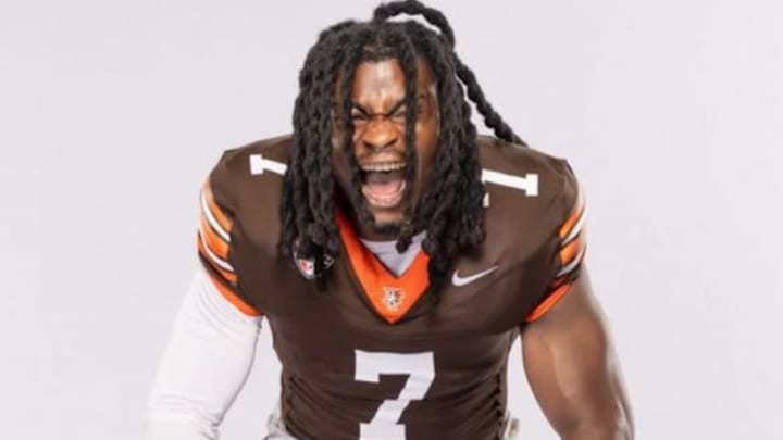 West Virginia Gets Commitment from MAC Edge Rusher David Afogho