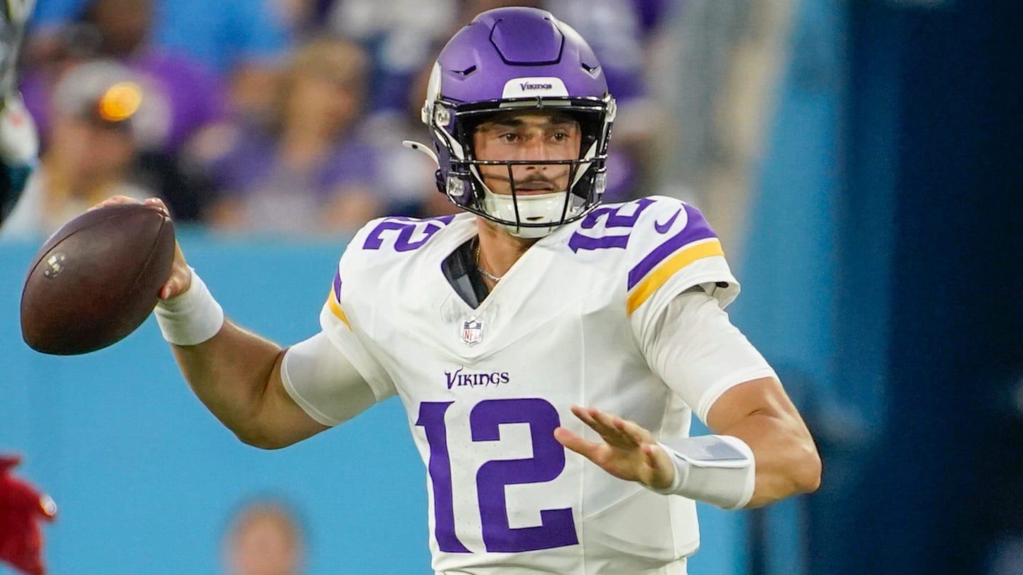 Vikings surprise fans with QB trade in final 53-man roster prediction ...