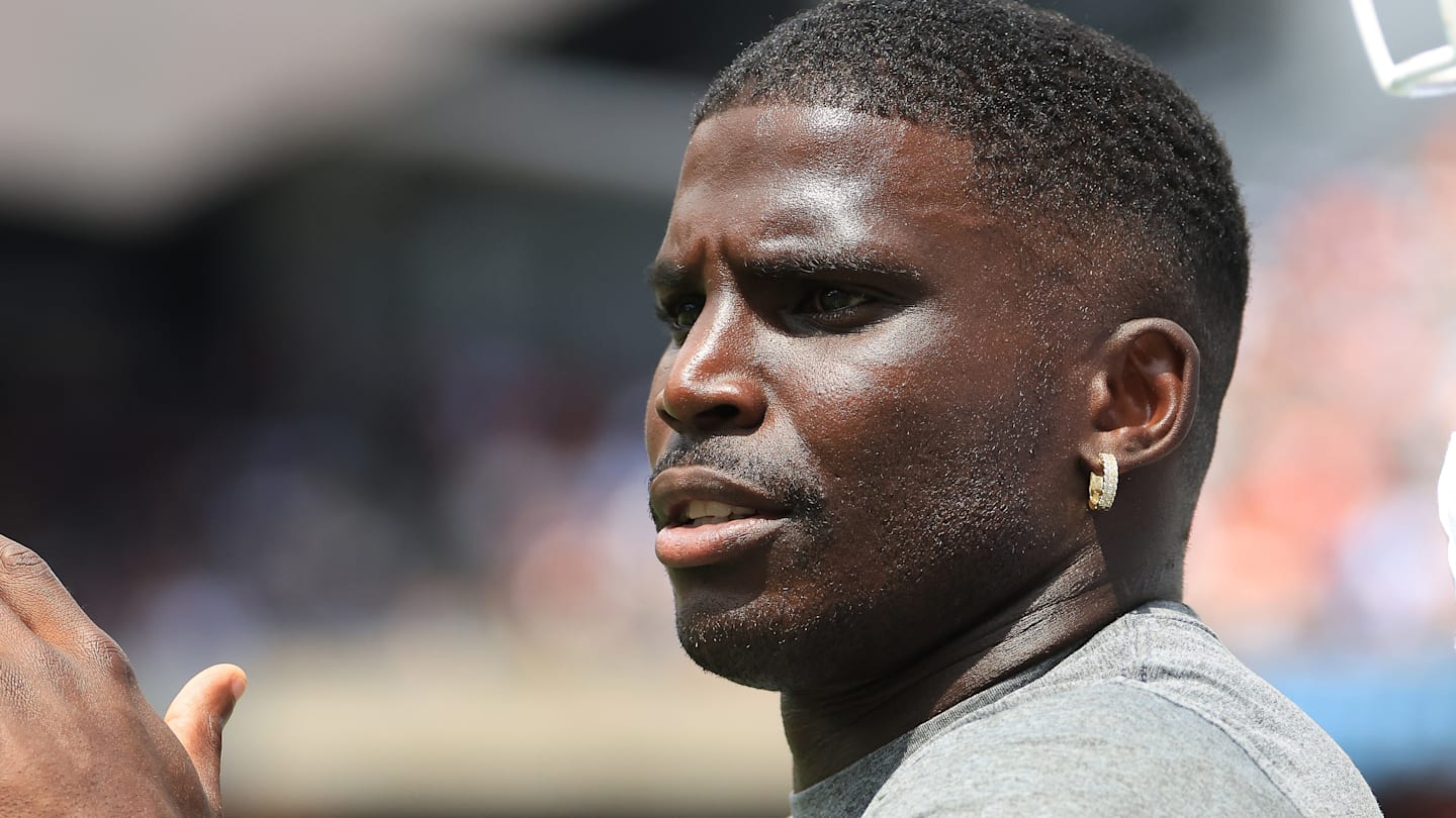 Mike McDaniel's firing slammed door on Tyreek Hill's future with Dolphins
