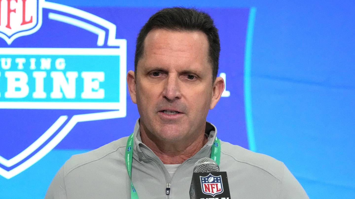 Broncos could emphatically fix the run game in 2026 for just $13 million