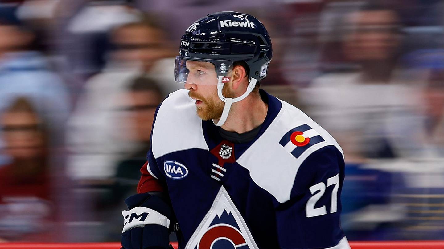 Colton trade paves way for Avalanche re-signing players
