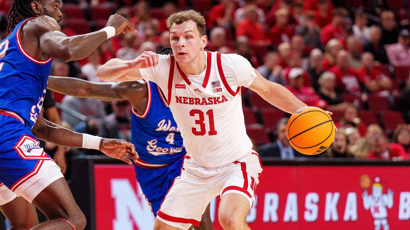 Nebrasketball Pulls Away from West Georgia for Season-Opening Victory