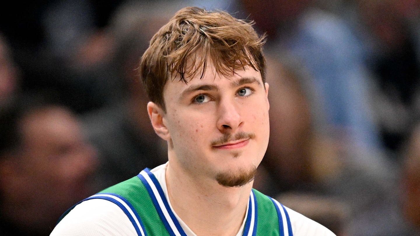 Cooper Flagg's Rookie of the Year bid surges after Mavericks teammate ...