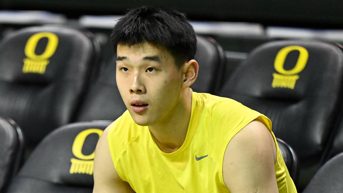 Oregon Basketball's Biggest Roster Needs Following Wei Lin's Transfer ...