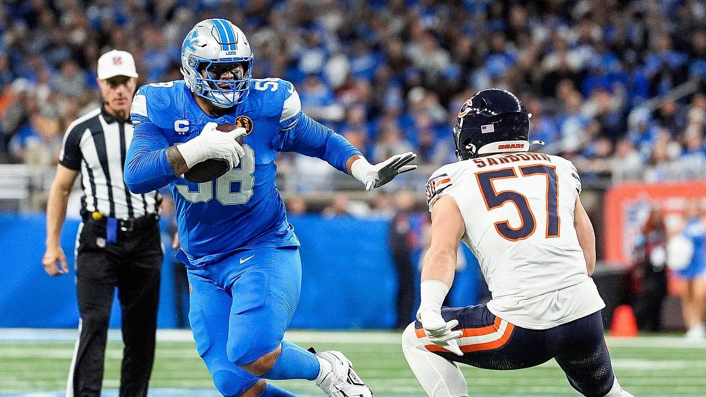 Lions Only NFL Team That Ends Season Against Division Foes on Road