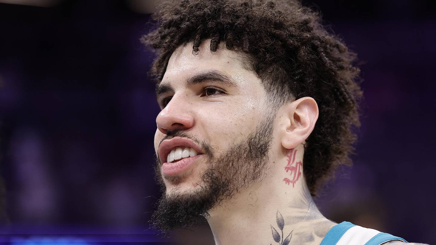 LaMelo Ball Trade Would Set Blazers Back