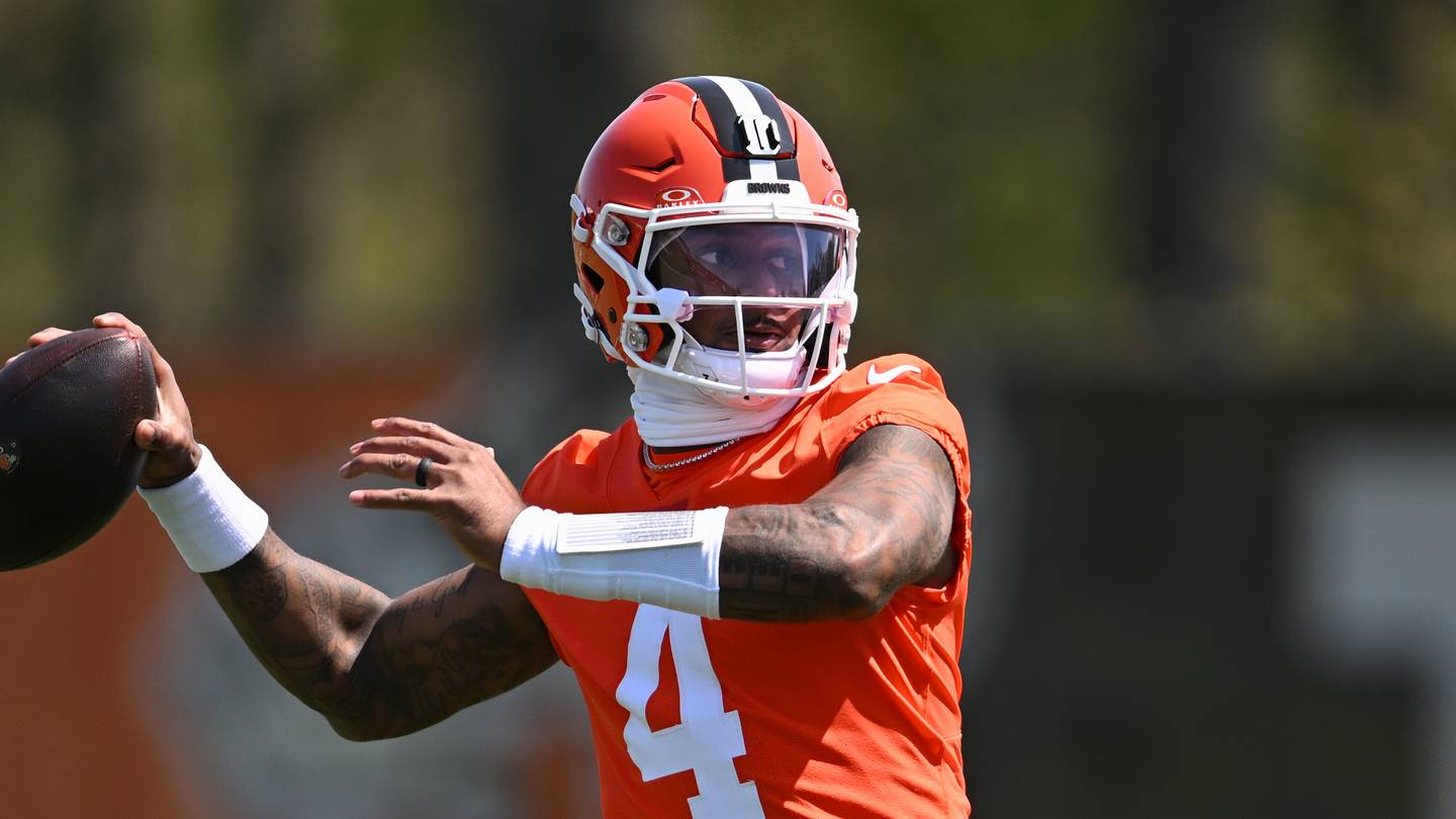 Browns risk unraveling progress with latest Deshaun Watson rumors