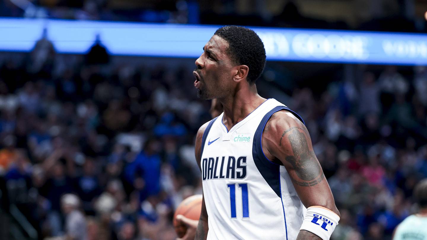 Mavericks star Kyrie Irving makes major personal announcement