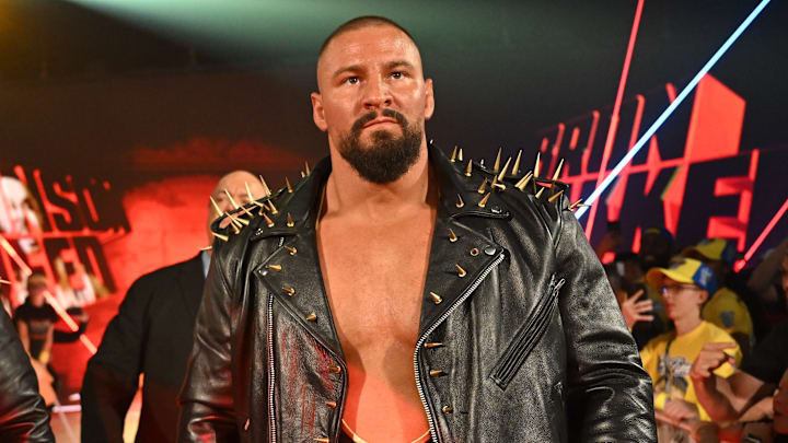 WWE Survivor Series WarGames Results: Masked Man Helps Bron Breakker ...