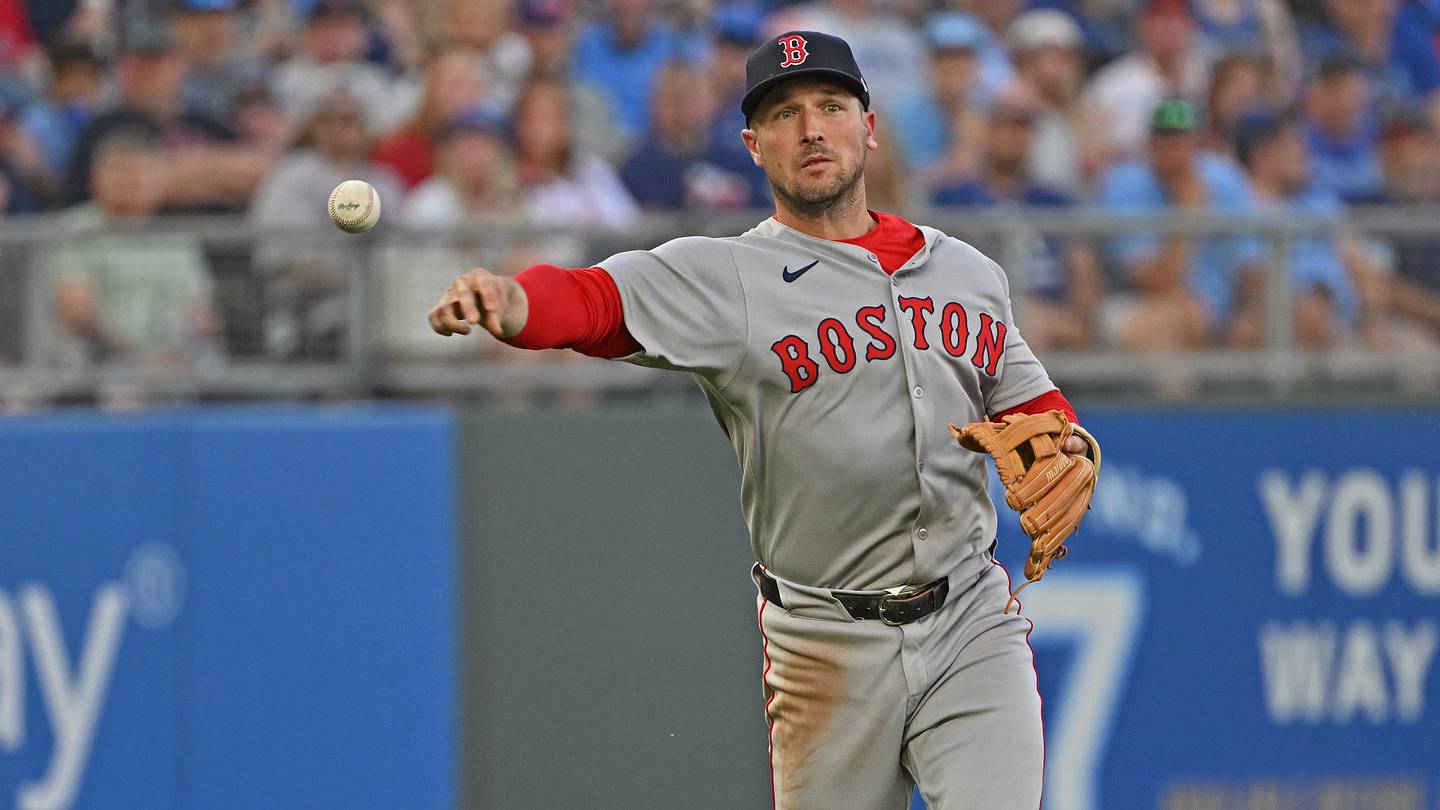 Tigers link to Alex Bregman makes Chris Ilitch look cheaper than usual