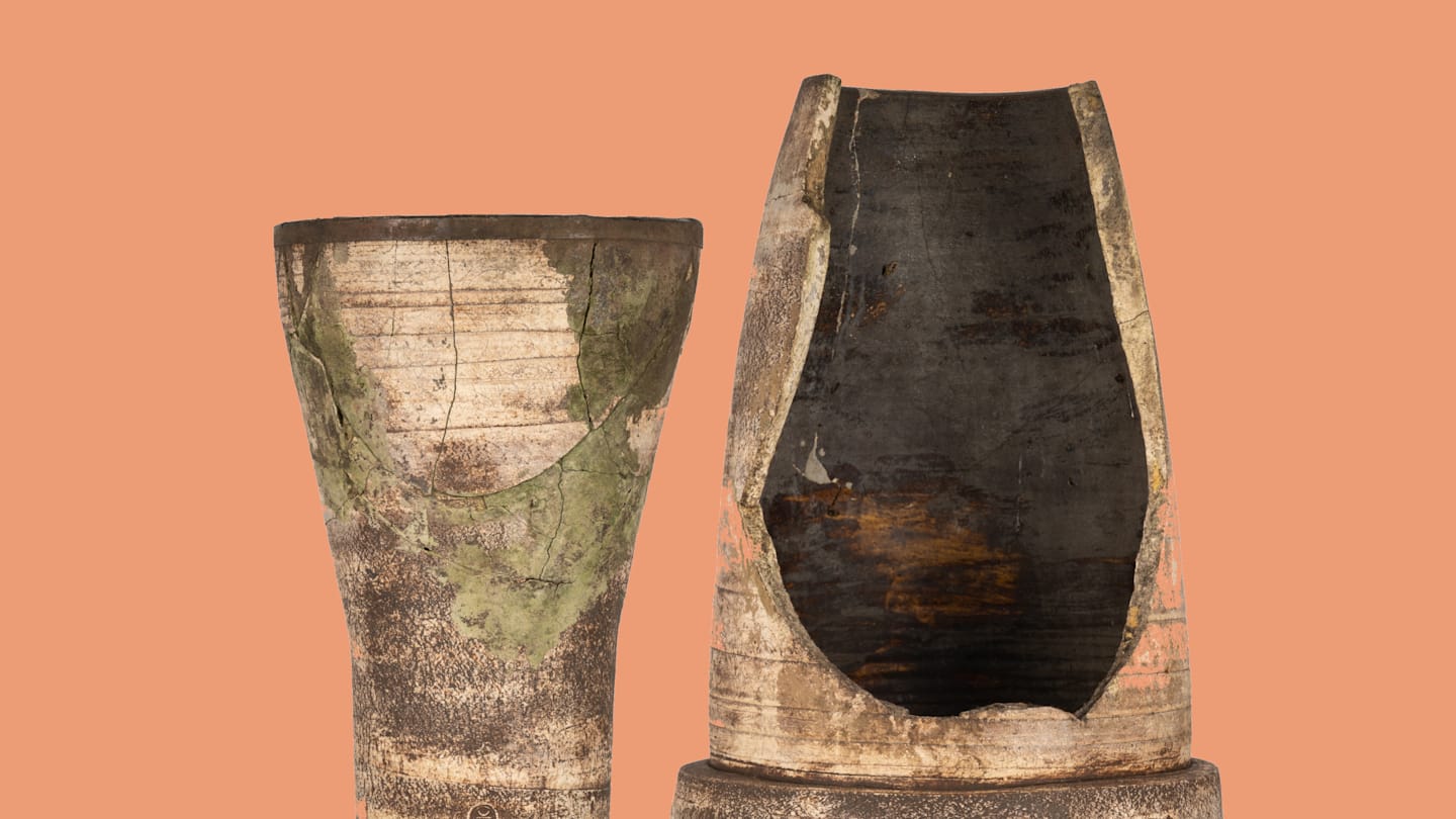 A Shattered Flower Pot With a Secret Nets $60,000 at Auction