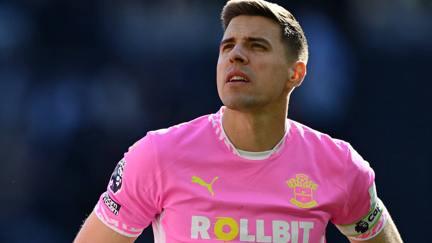 Shameful Jan Bednarek offer must encourage Southampton to leave ...