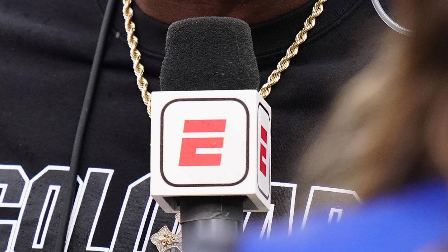 ESPN predictive metrics have new No. 1 in college football title race