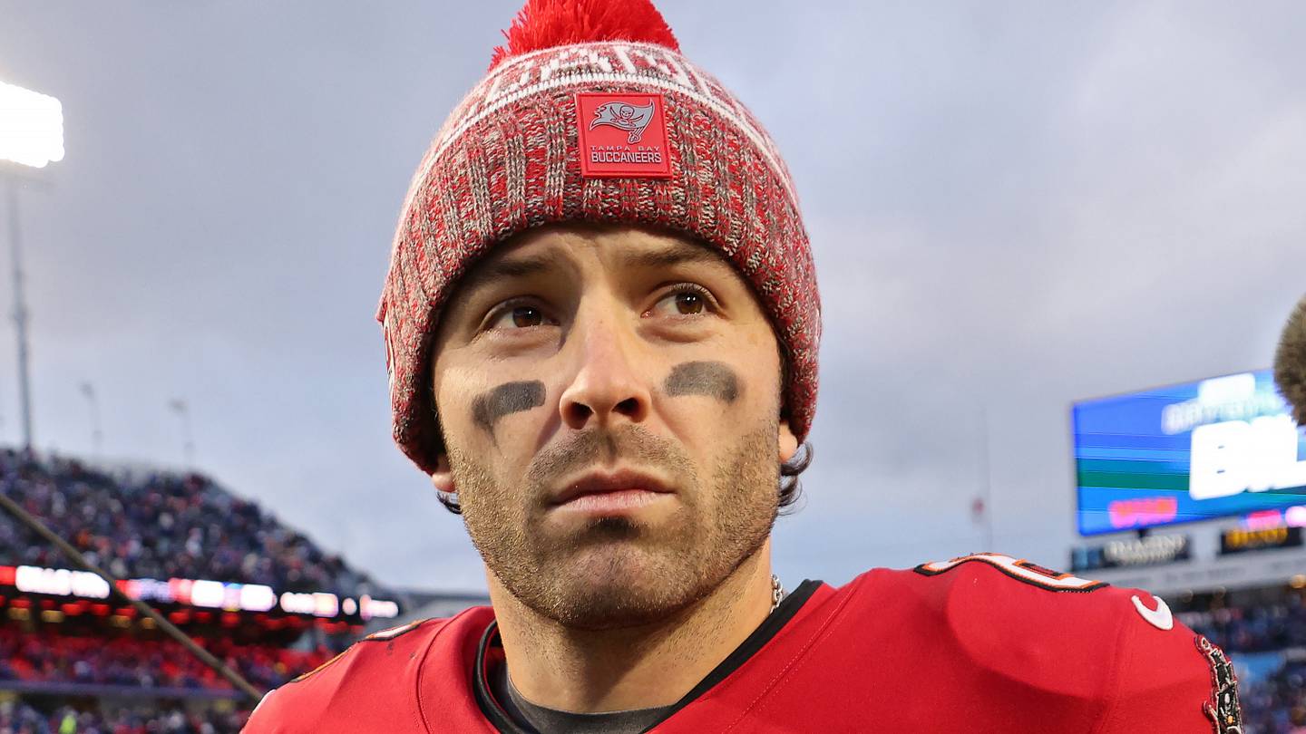 Baker Mayfield's wild week takes another improbable turn before kickoff ...