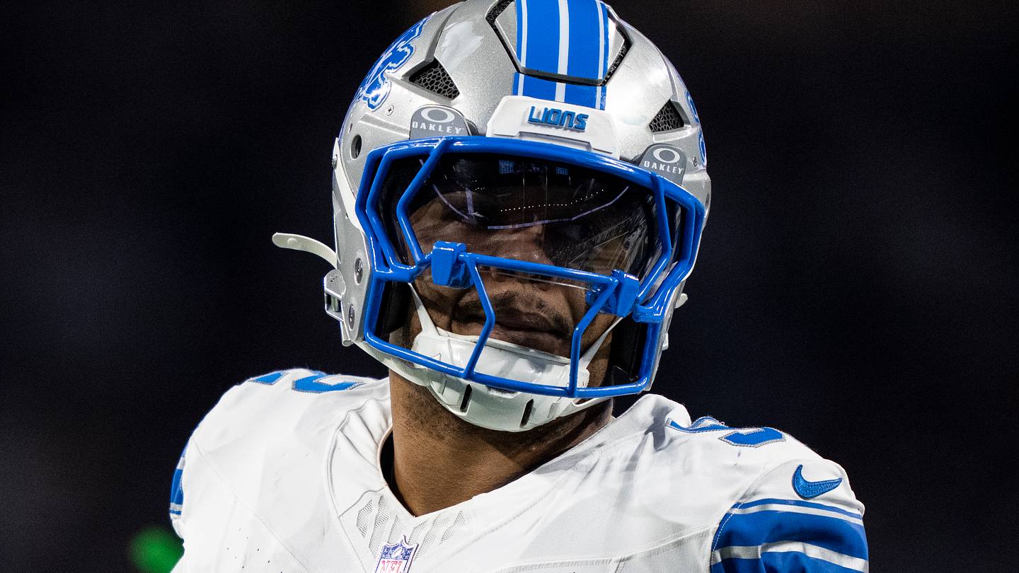Nothing Can Save Marcus Davenport from Lions Exit in Week 18