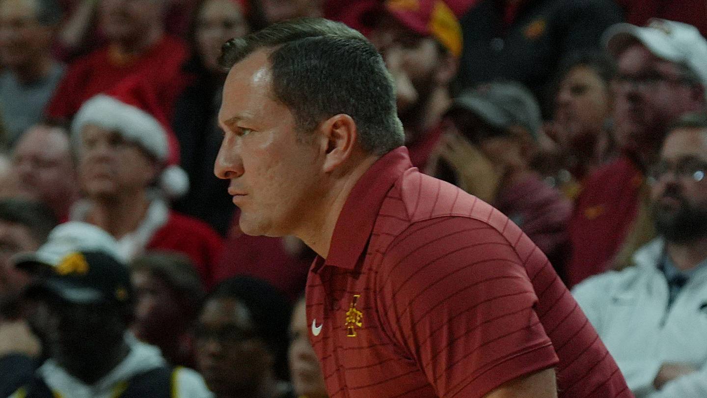 How to Watch Long Beach State Beach vs Iowa State Cyclones