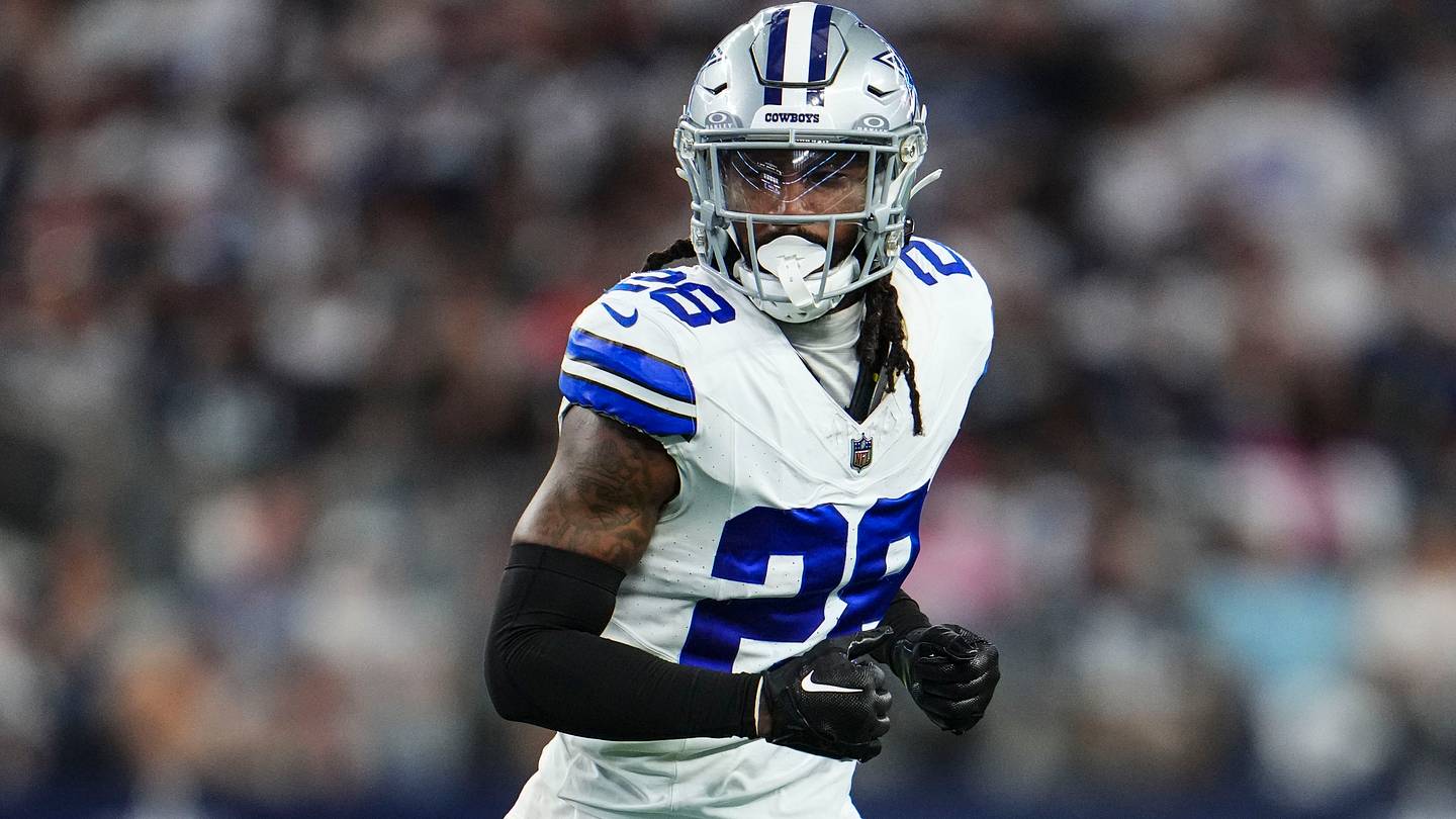 Latest Malik Hooker injury updates after Cowboys DB exits vs. Packers