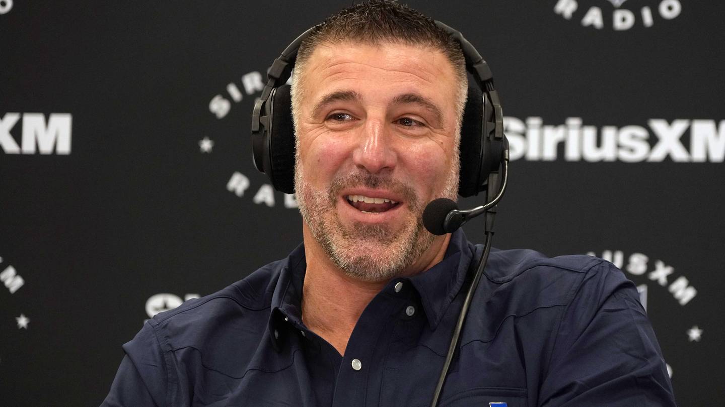 Patriots Must Pursue Recently Released Defender with Ties to Mike Vrabel