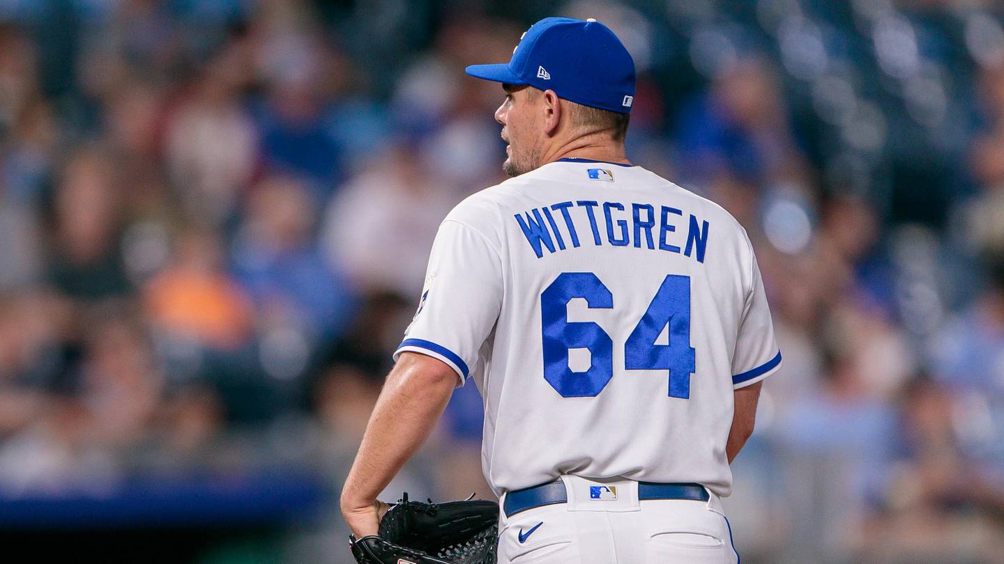 2023 KC Royals reliever announces retirement in heartfelt Instagram post