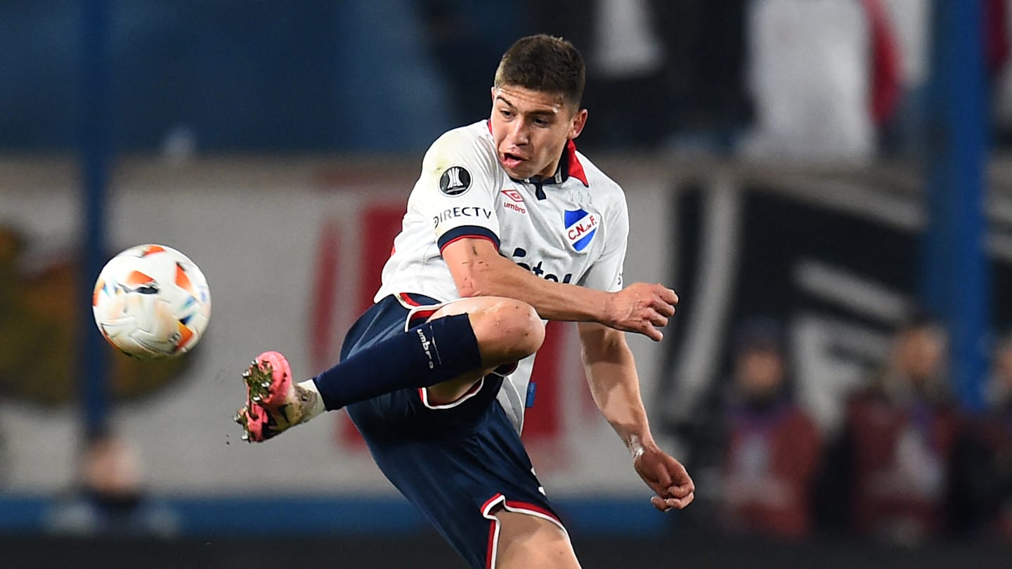 LA Galaxy Drops Big Cash on Nacional’s Player