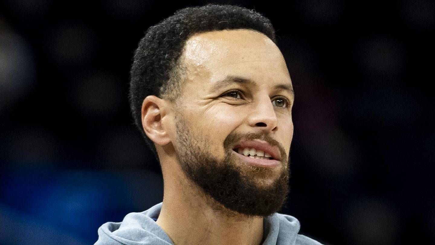 Stephen Curry's potential Warriors return may coincide with major ...
