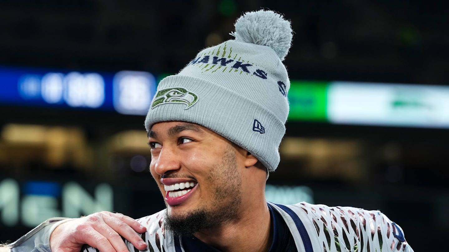 seahawks player crying