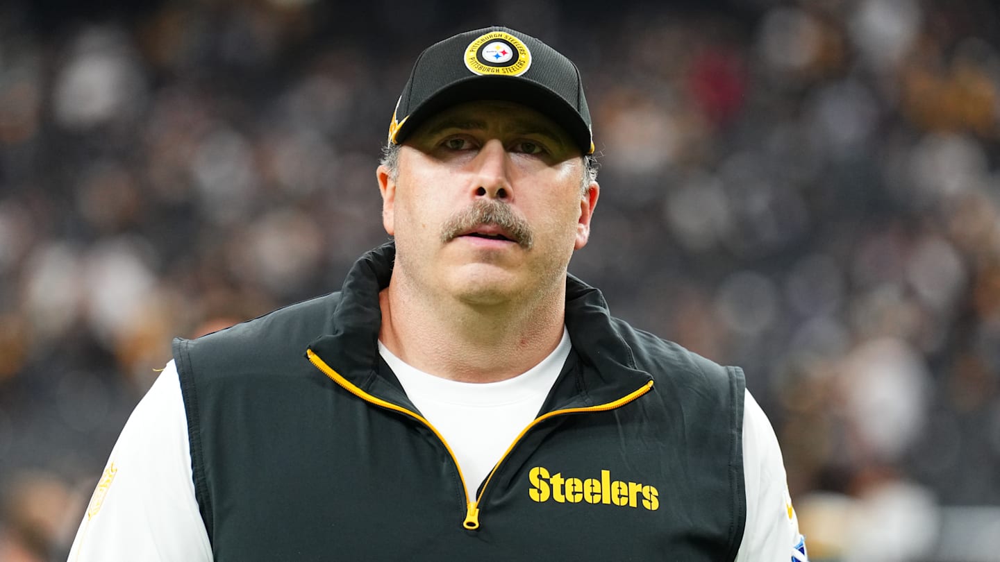 Ex-Falcons' head coach may receive hilarious opportunity everyone knows ...