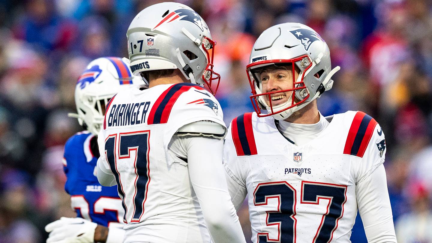 Patriots draft bust finally signs with a new team after preseason release
