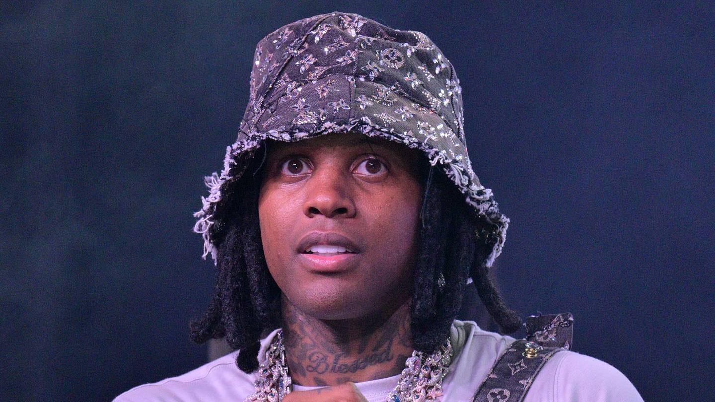 Cries of 'Free Durk' ring loud after Lil Durk is arrested in murder-for ...