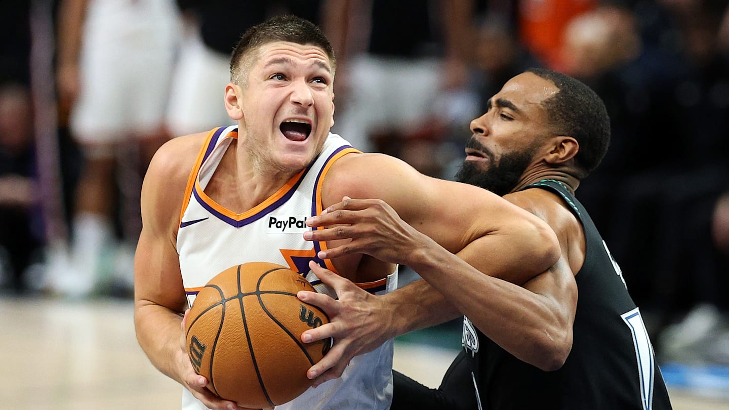 Jordan Ott finally reveals his playoff rotation for the Suns