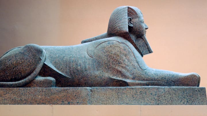sphinx how many