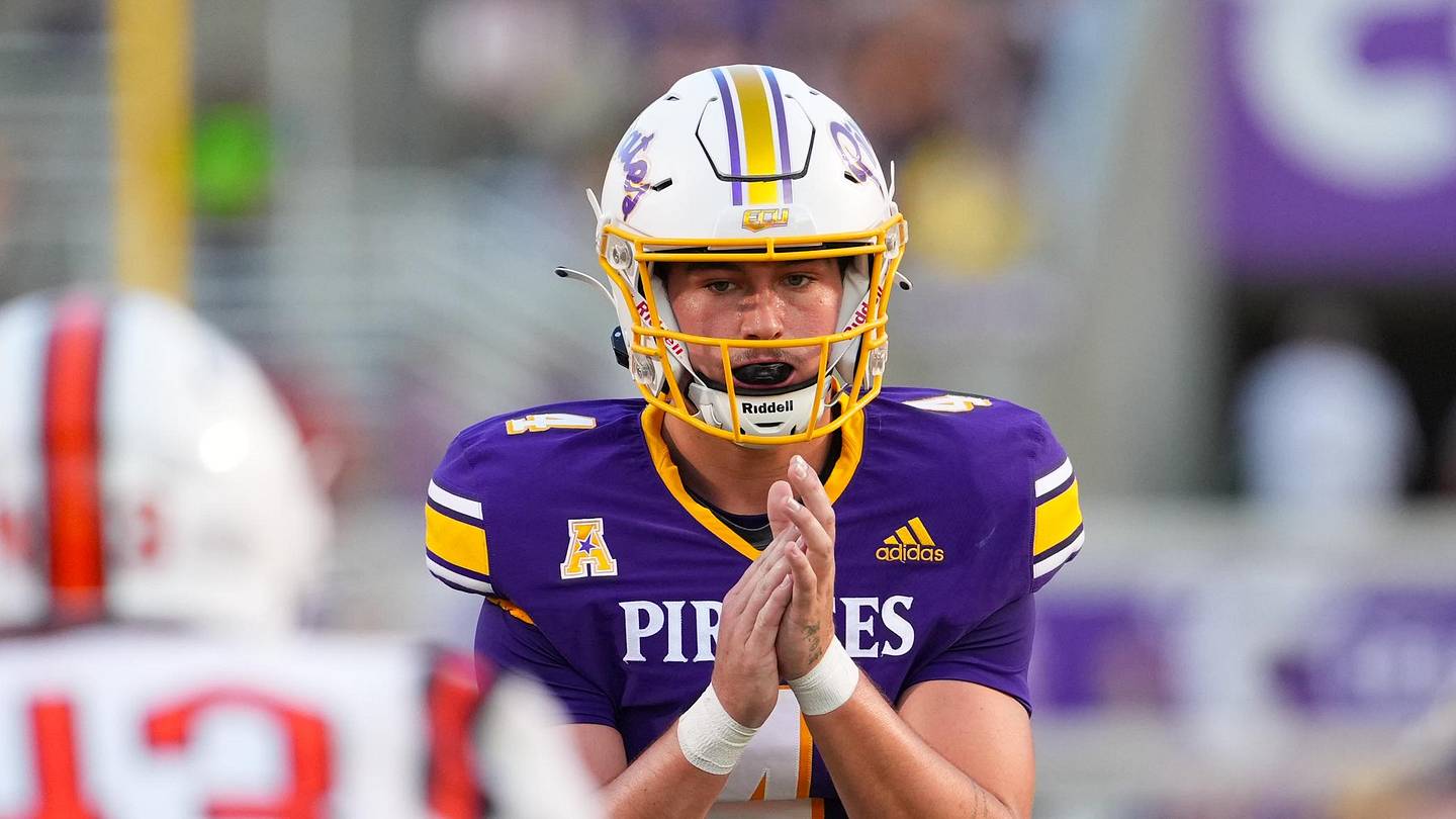 Illinois Football has their quarterback for 2026 but the questions don ...