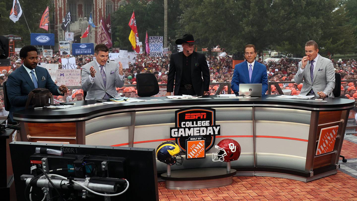 ESPN's 'College GameDay' is Happy Valley bound