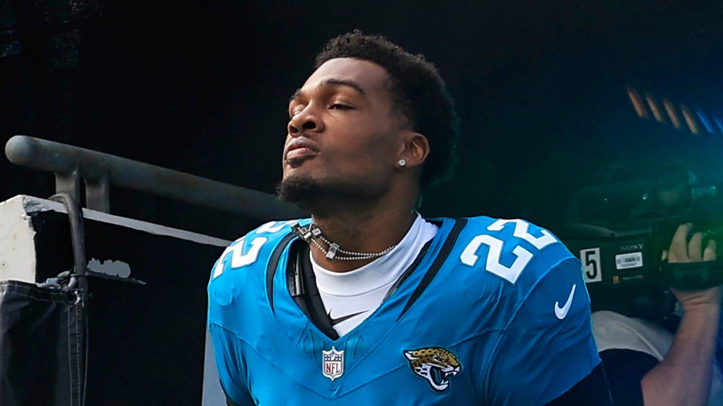 Jaguars CB Jarrian Jones: Big Year Ahead for No. 25-Most Important Player
