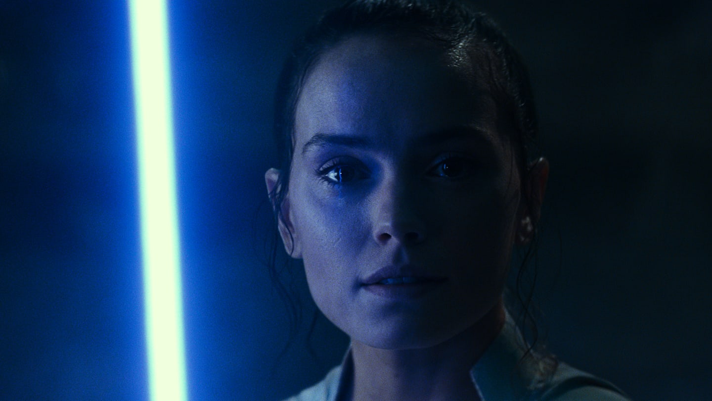 The Rise of Skywalker comic adaptation explores Rey on the Sith throne