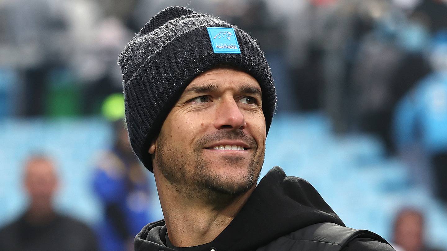 Dave Canales enters bye week with one move Panthers fans are begging ...