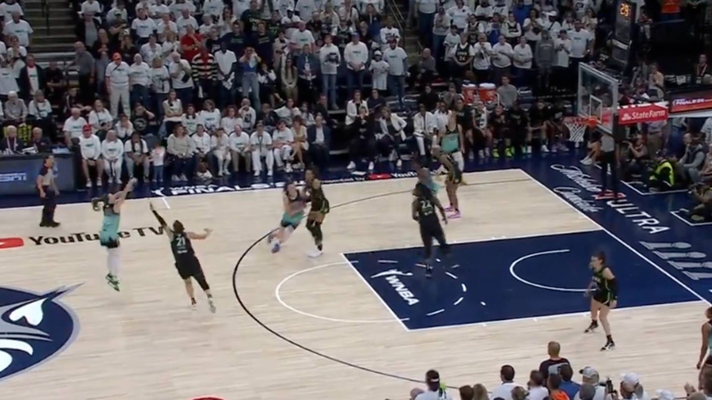 Steph Curry Loved Sabrina Ionescu's Game-Winning Three-Pointer in WNBA ...