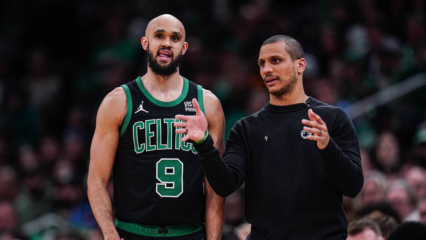 Derrick White, Joe Mazzulla Explain Viral Fighting Moment at WWE Monday ...