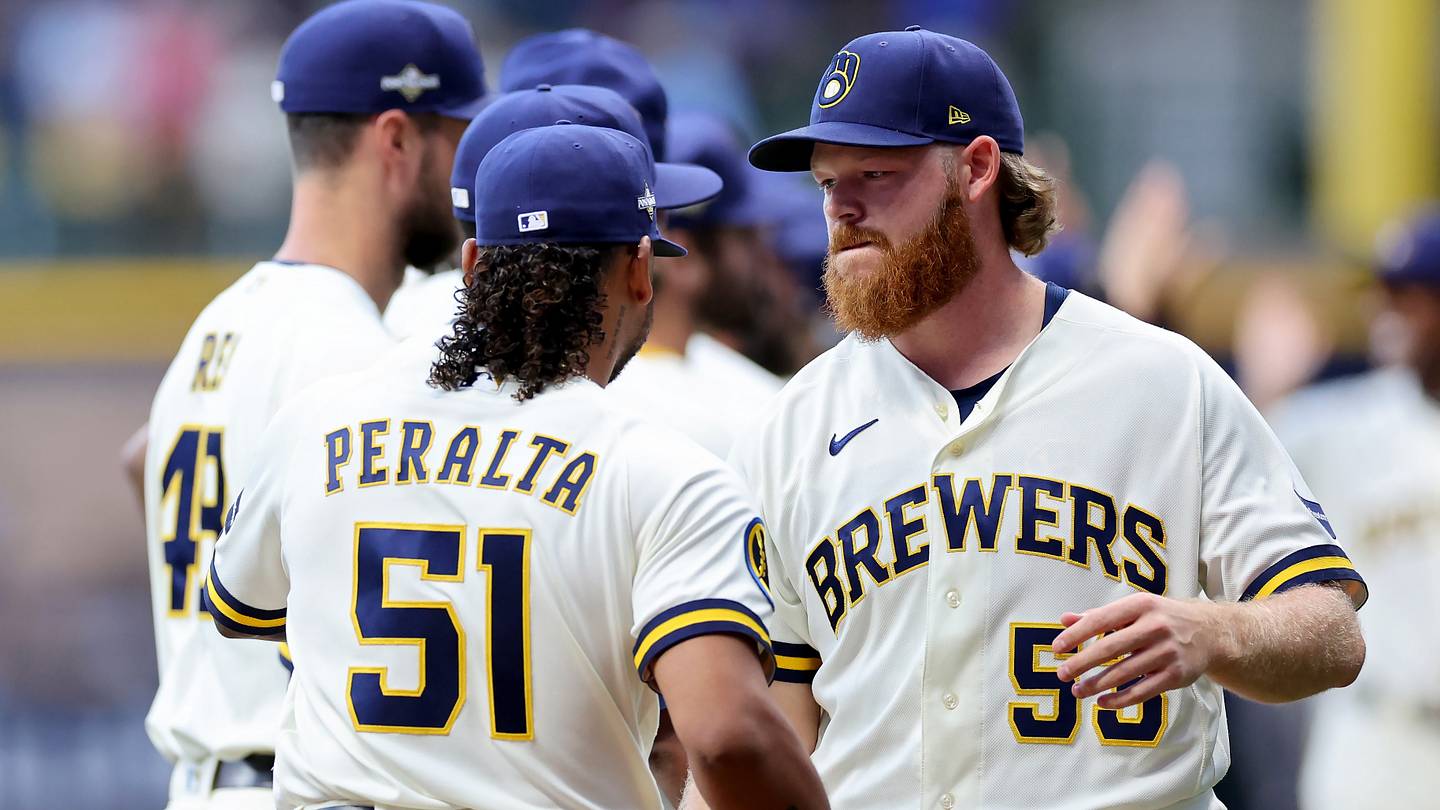 Brewers' GM reiterates team’s love for starting pitcher amid qualifying ...