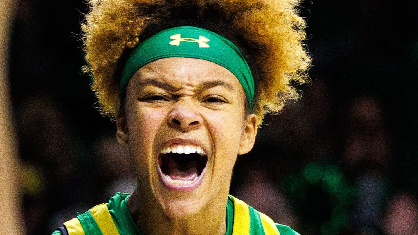 Notre Dame Fighting Irish news: Carson Tinney Top 3, feuding Irish, more