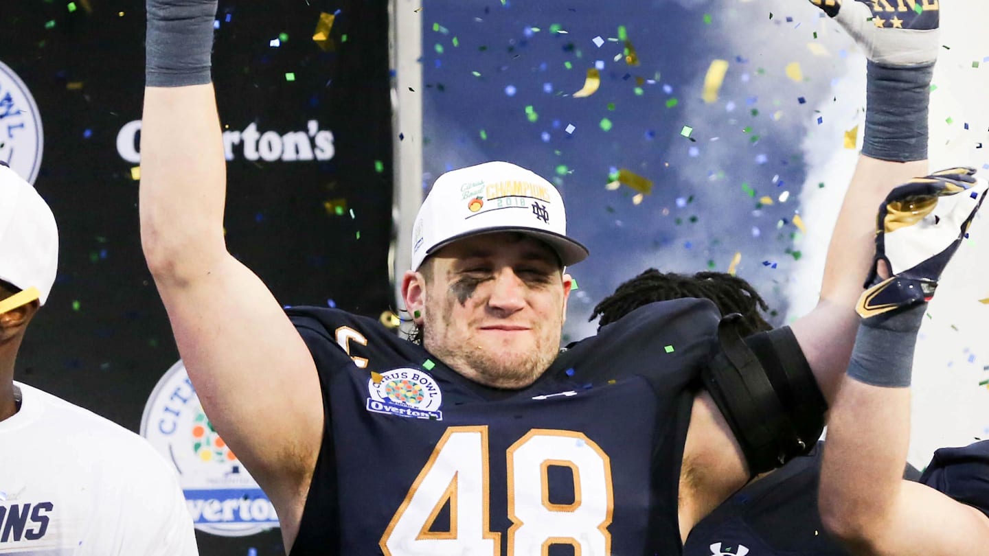 3 names Notre Dame fans should know as possible Max Bullough replacements
